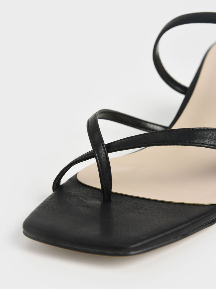 Black Block Heel Toe Loop Sandals - CHARLES & KEITH International