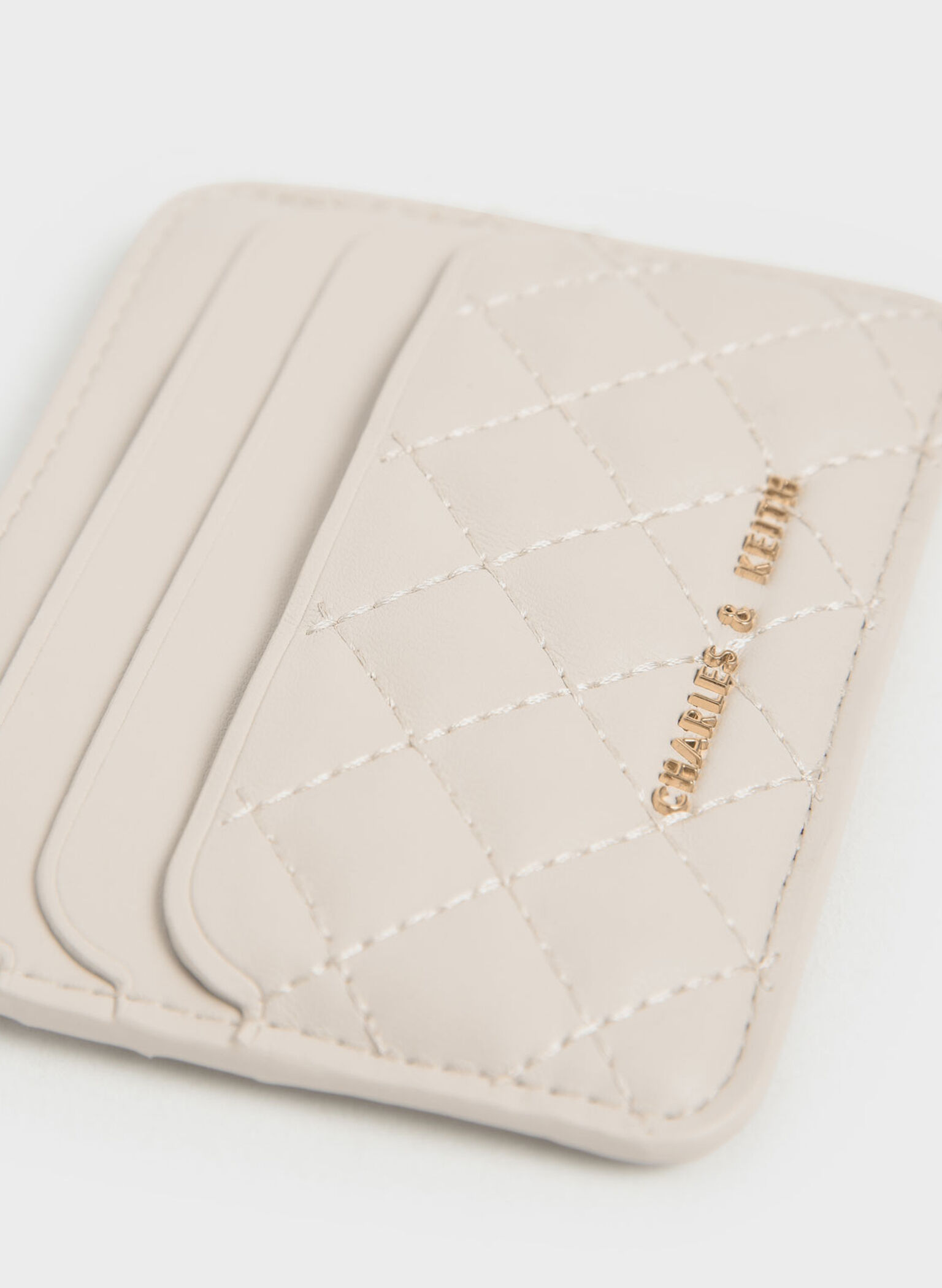 Ivory Cleo Quilted Card Holder - CHARLES & KEITH AW