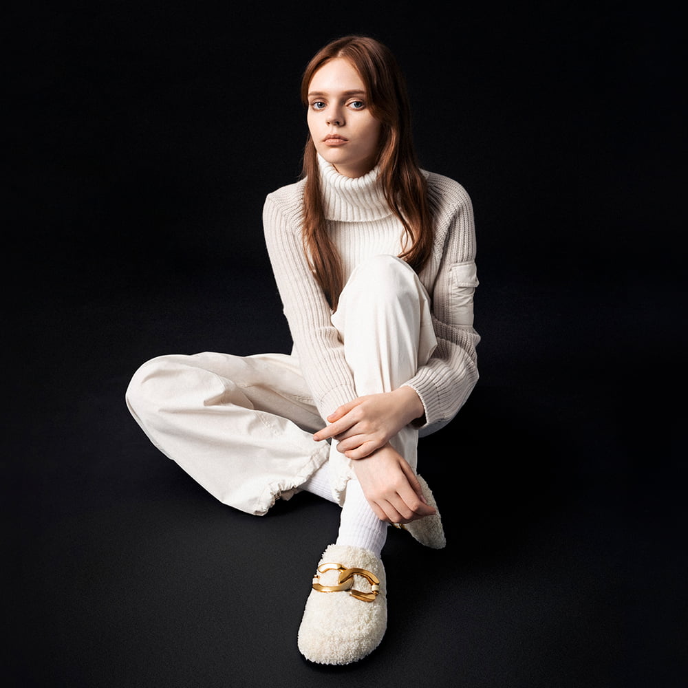 New Cosy Classics | Winter 2022 - CHARLES & KEITH MX