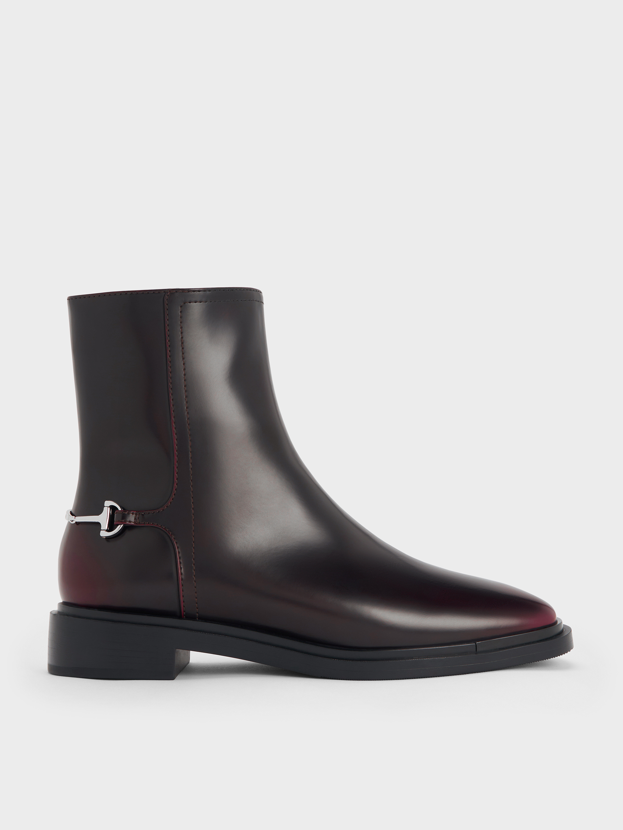 Bottines Erinna à fermeture éclair latérale et accents métalliques ...